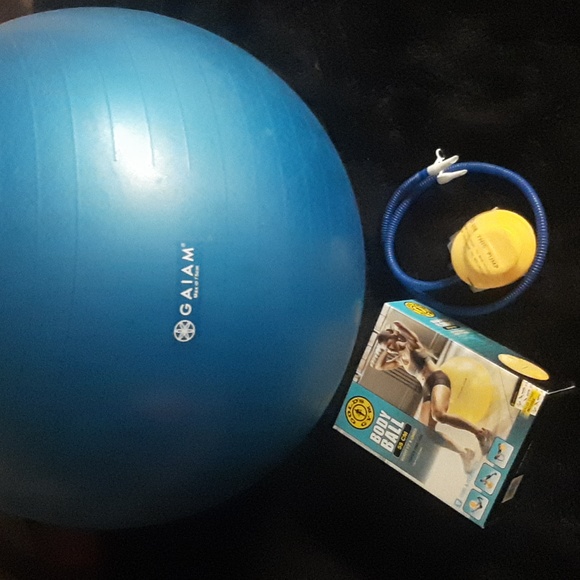 GAIAM | Bath & Body | Golds Gym Body Ball | Poshmark